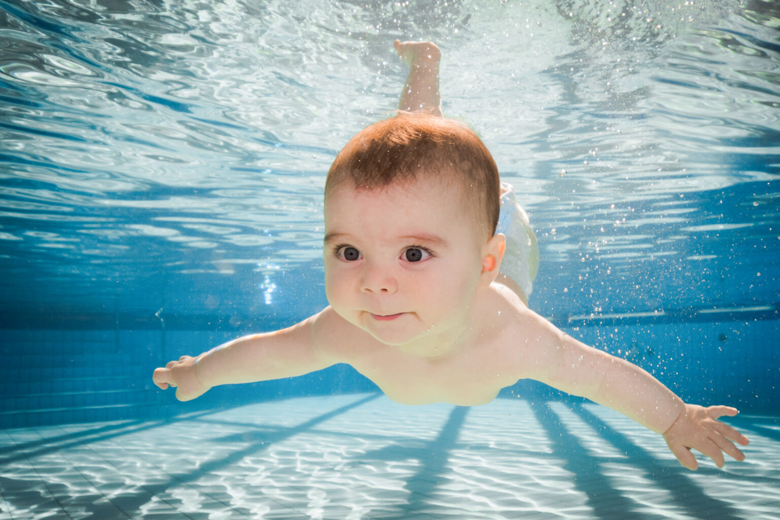 Beneficios que la natación ofrece a tu bebé – Escuela de Natación Tlalpan